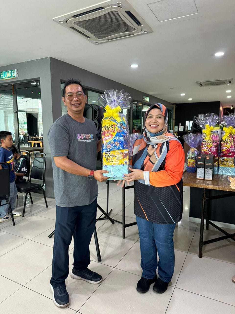 Pertandingan Boling dan Program Turun Padang Exco Kelab Kakitangan ...