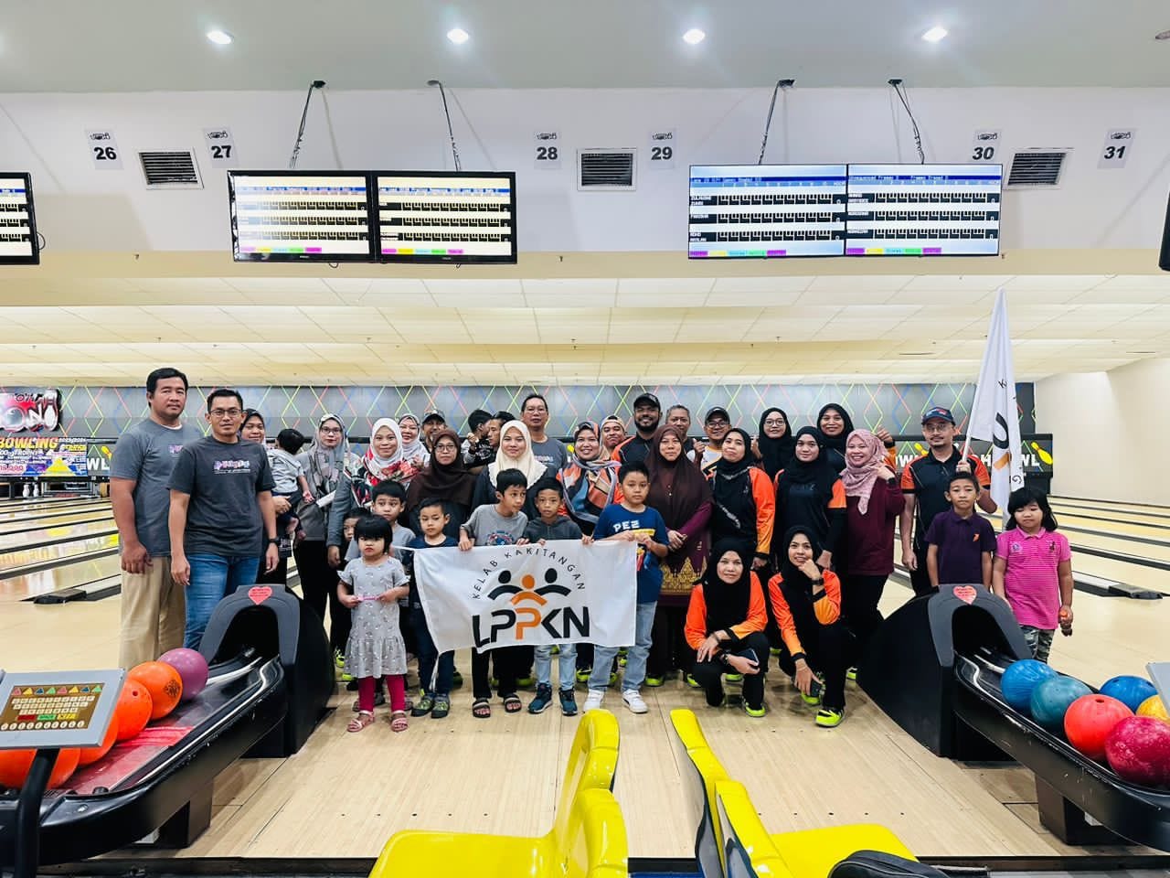 Pertandingan Boling dan Program Turun Padang Exco Kelab Kakitangan ...